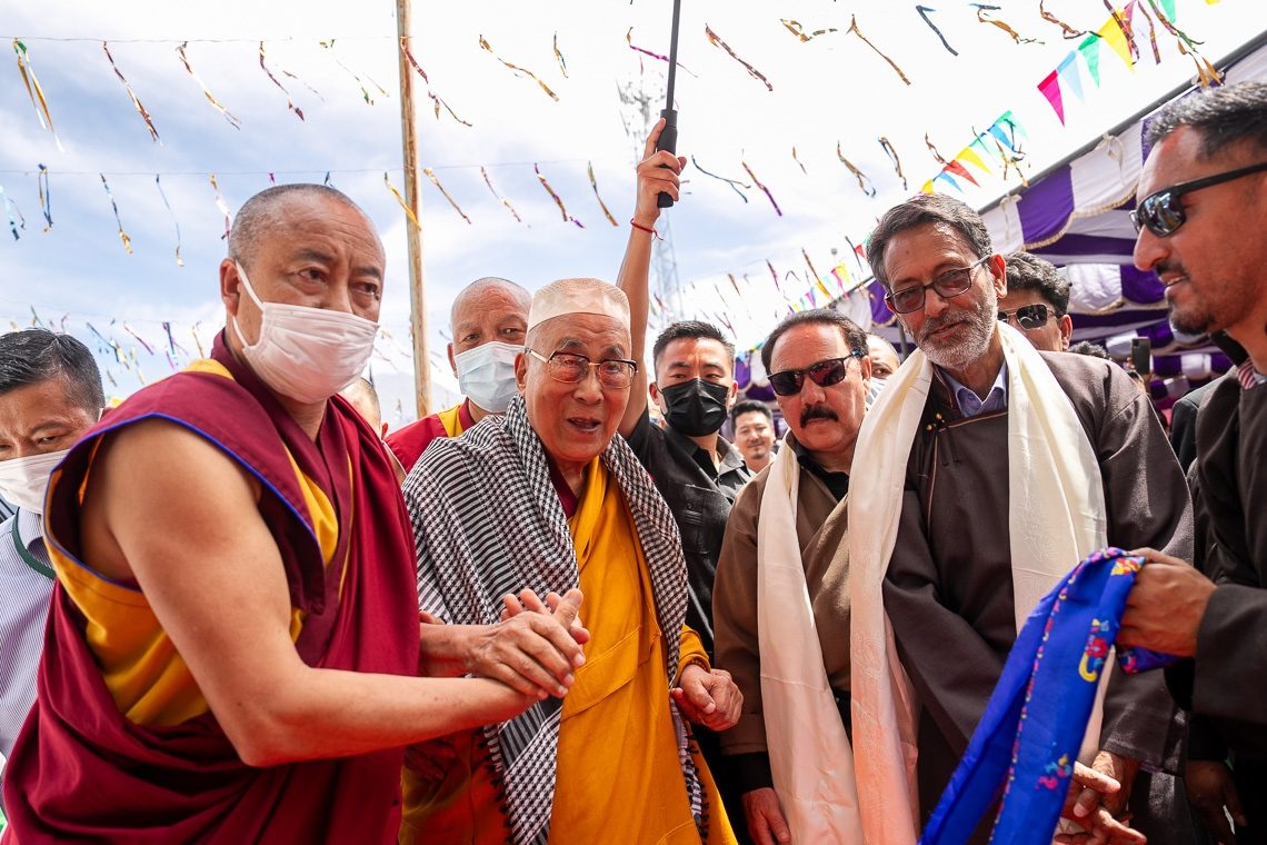 达赖喇嘛参访拉达克穆斯林社区，强调宗教和谐的重要性 - VOT